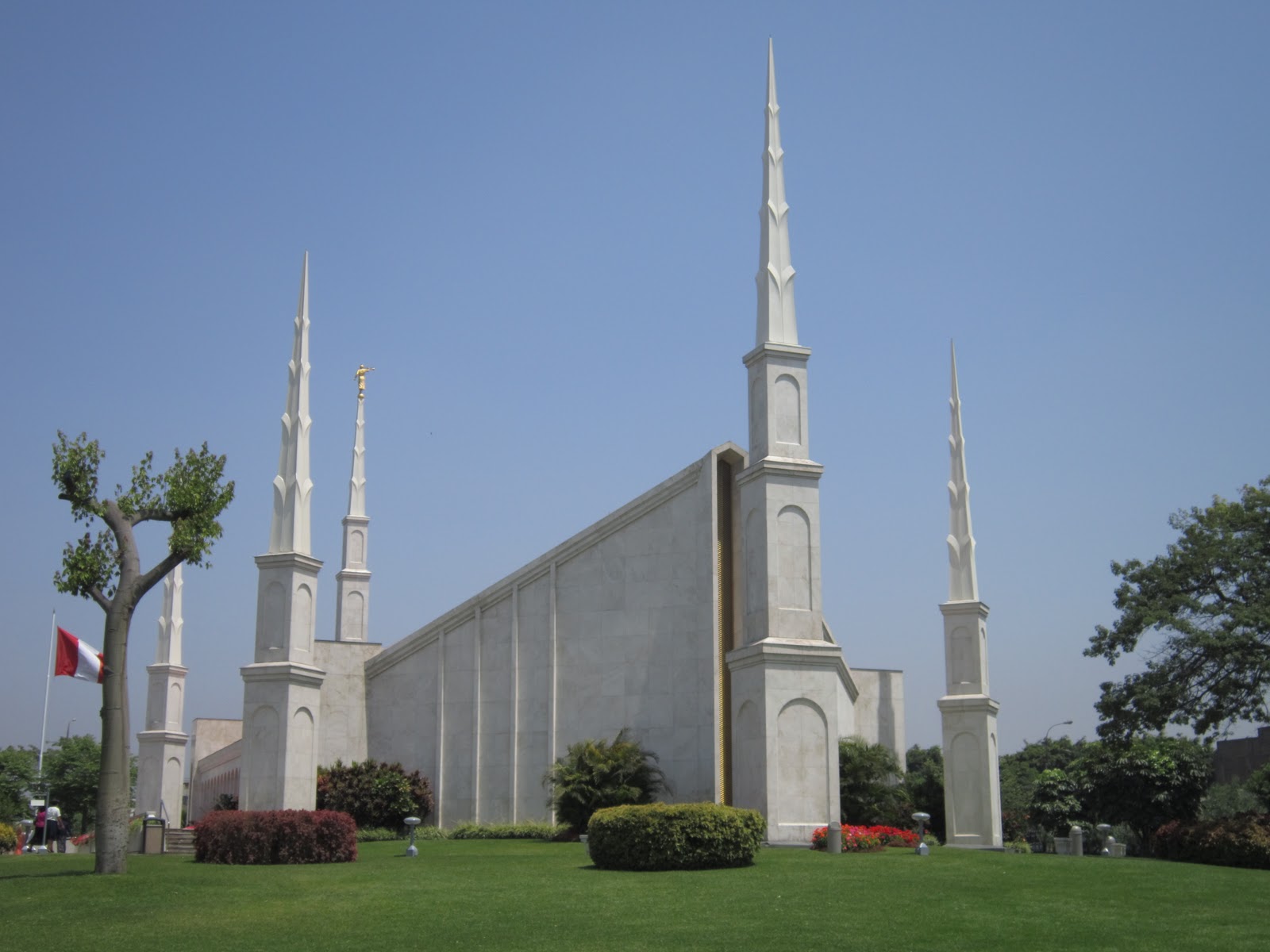 Trace in Trujillo: Lima Peru Temple