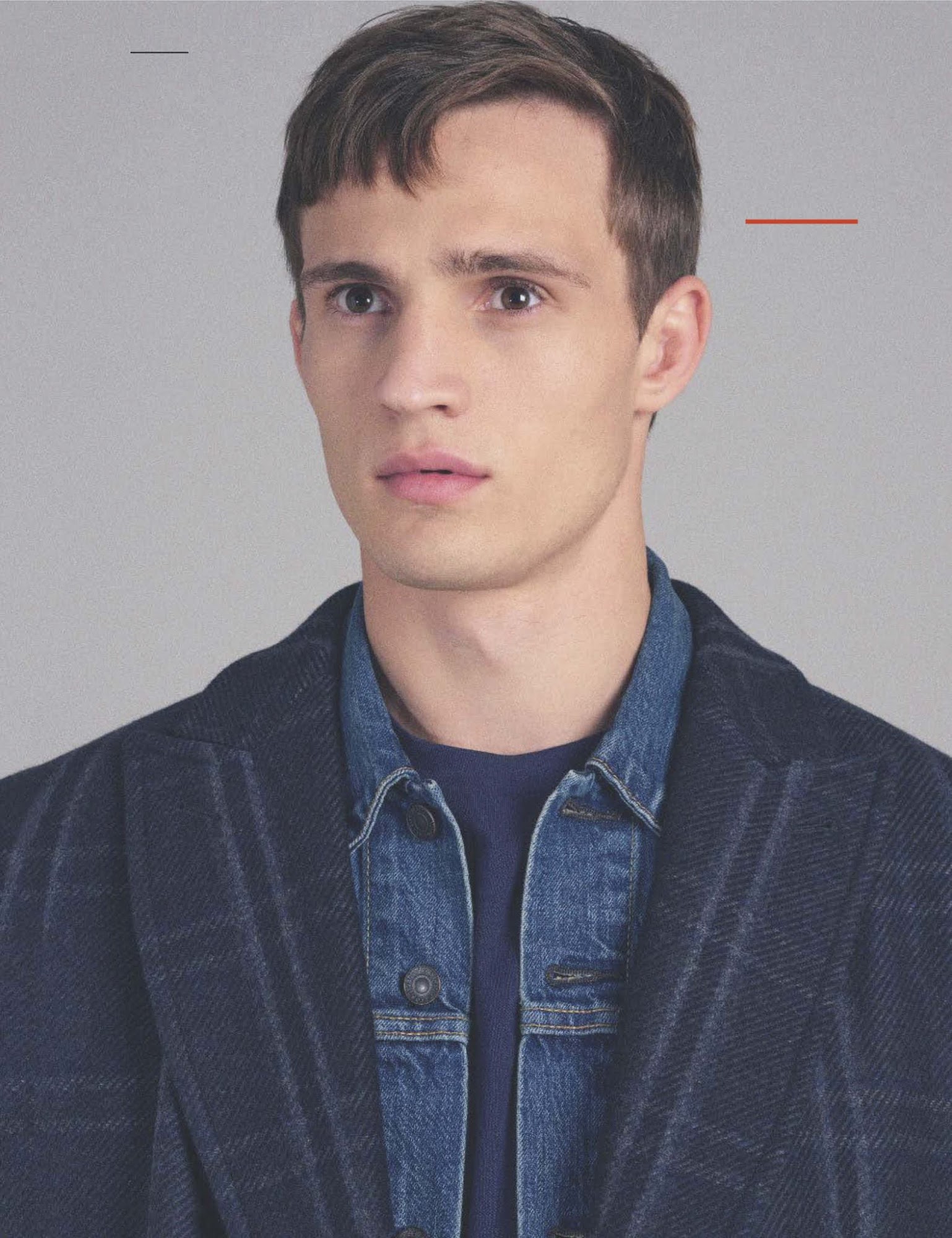 Julian Schneyder se enfunda en los mejores abrigos de la temporada para ...