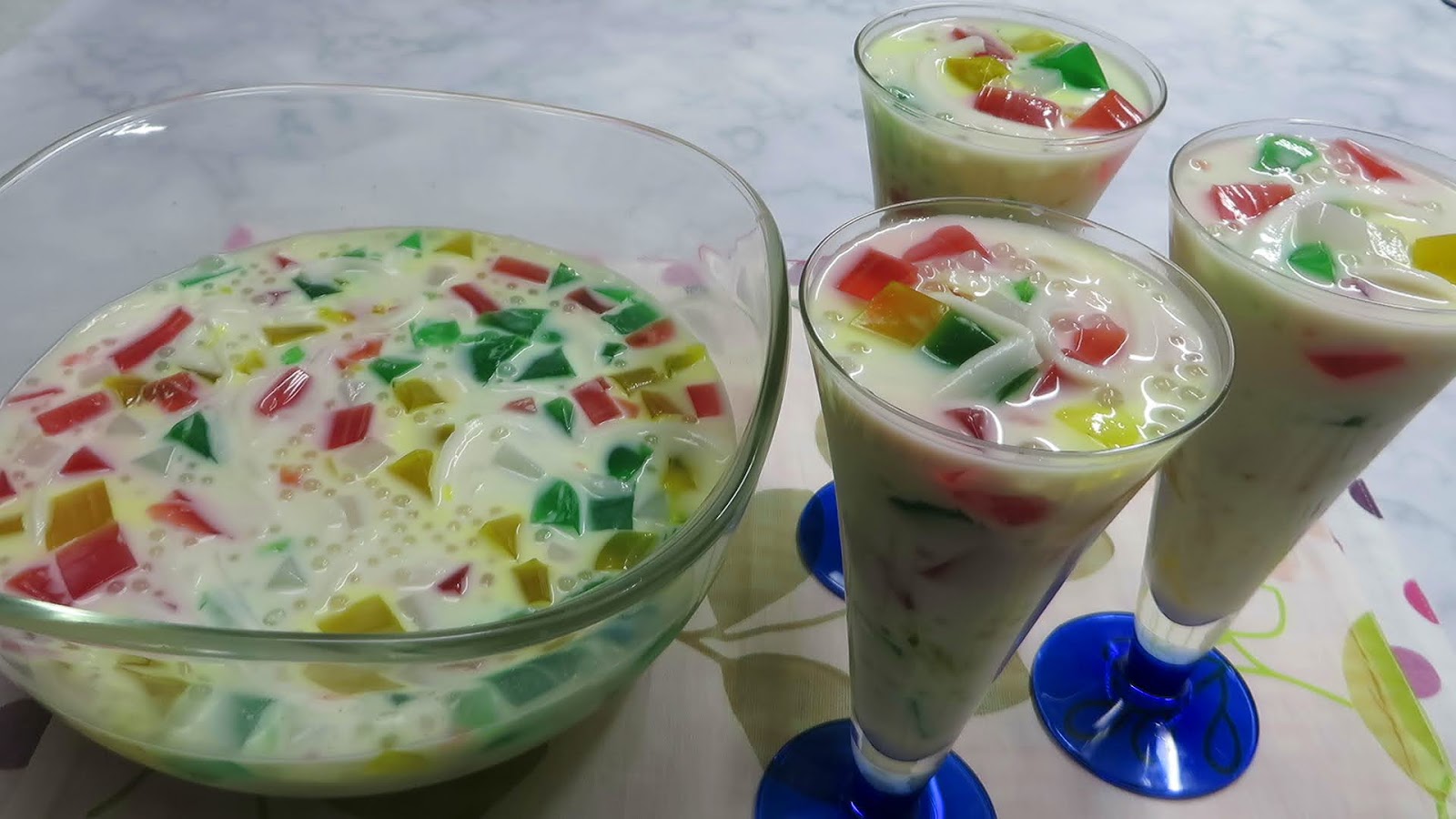 "Nette Cooking": "Gulaman sa Gata"(colorful jelly in coconut milk)