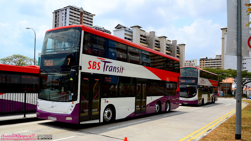 (buses[IN]gapore!): SBS Transit : Volvo B9TL/ Gemilang (SBS7777Y)