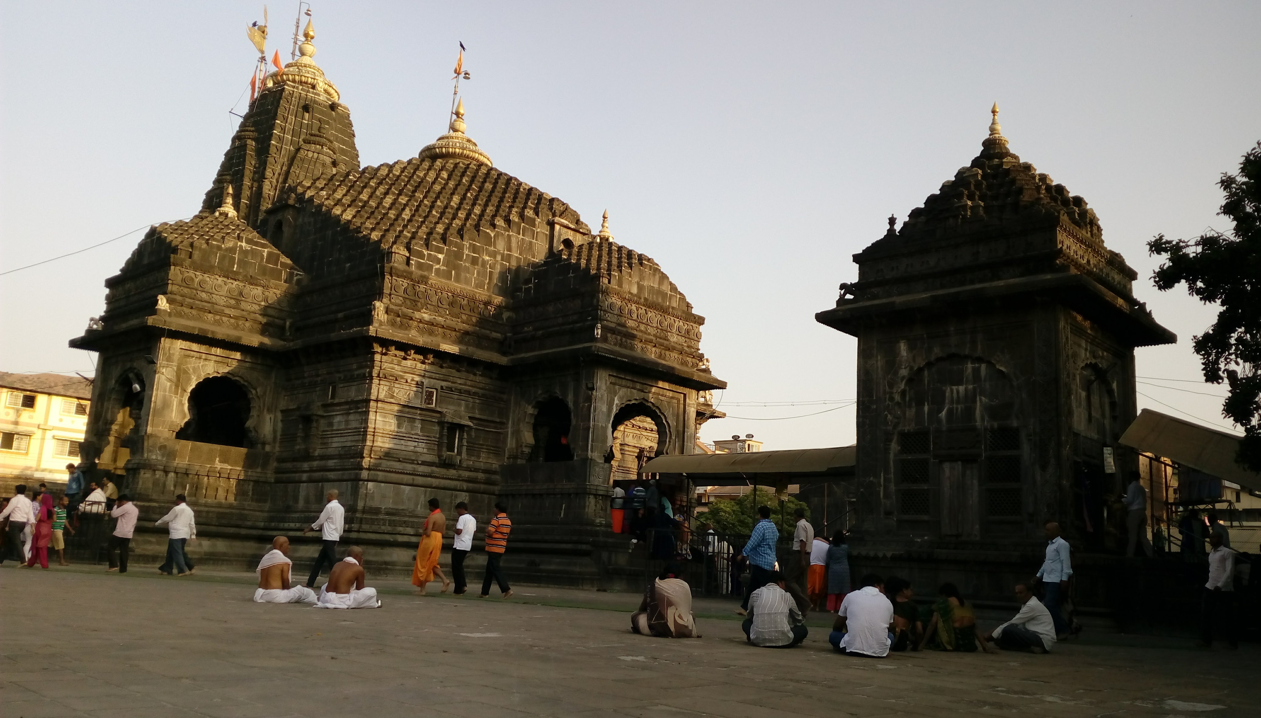 Trimbakeshwar Jyotirlinga Temple @ Trimbak (Maharashtra)