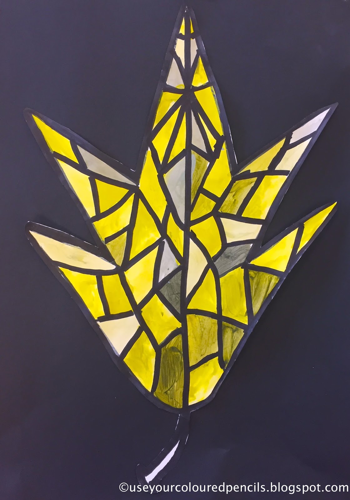 Use Your Coloured Pencils: Leaf Paintings in Tints and Shades