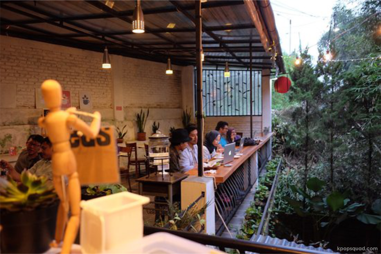 3 Tempat Kedai Kopi 24 Jam Bandung Harga Murah Paling Rekomendasi ...