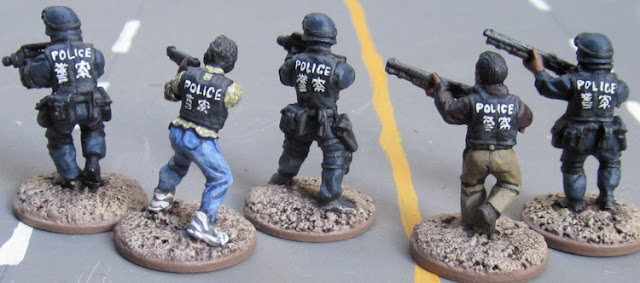 Tim's Miniature Wargaming Blog: Modern Supers and Civilians