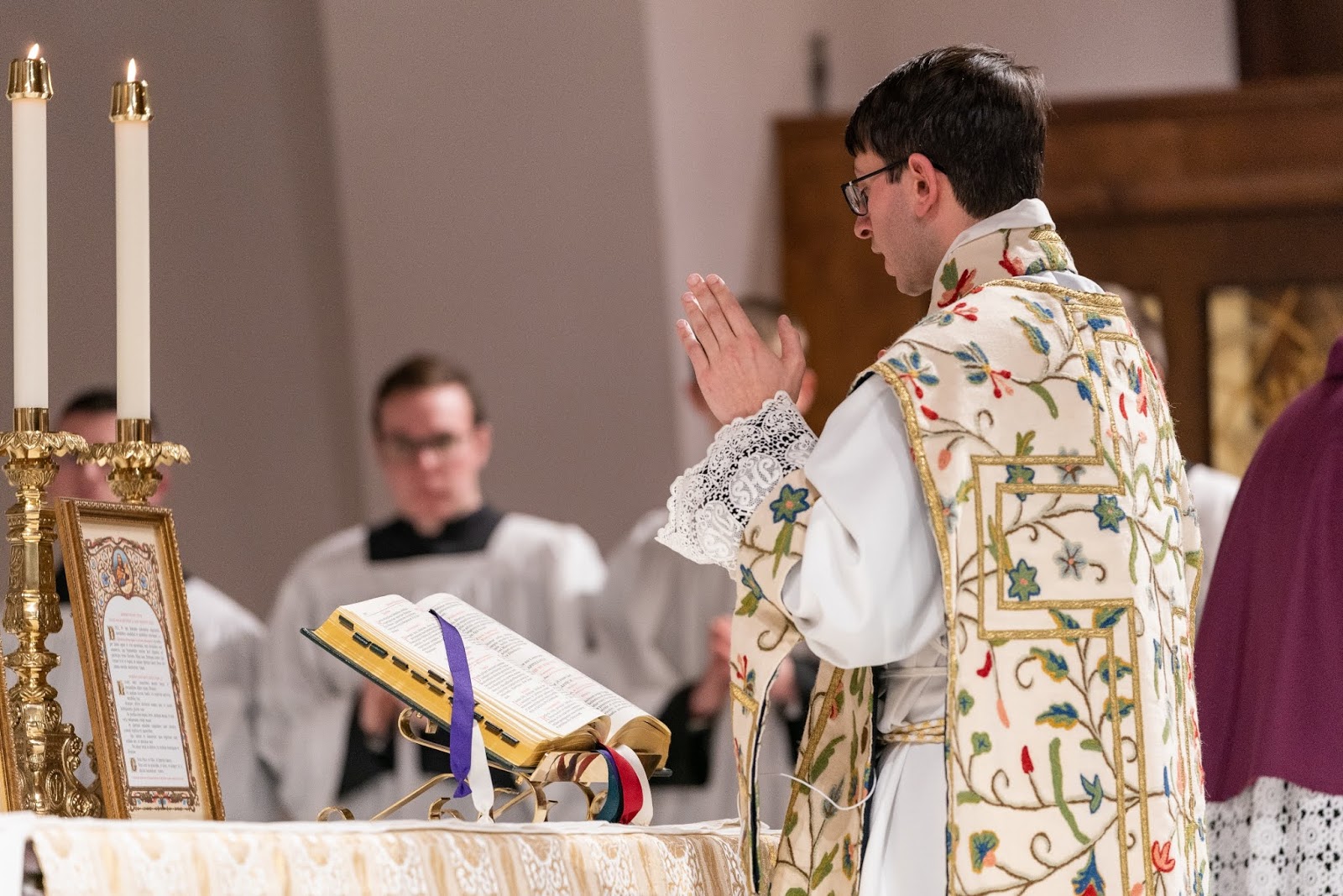 New Liturgical Movement: The TLM Returns to a New York Parish