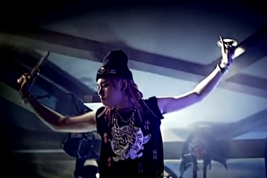 Mediocre Fangirls Guide to Life