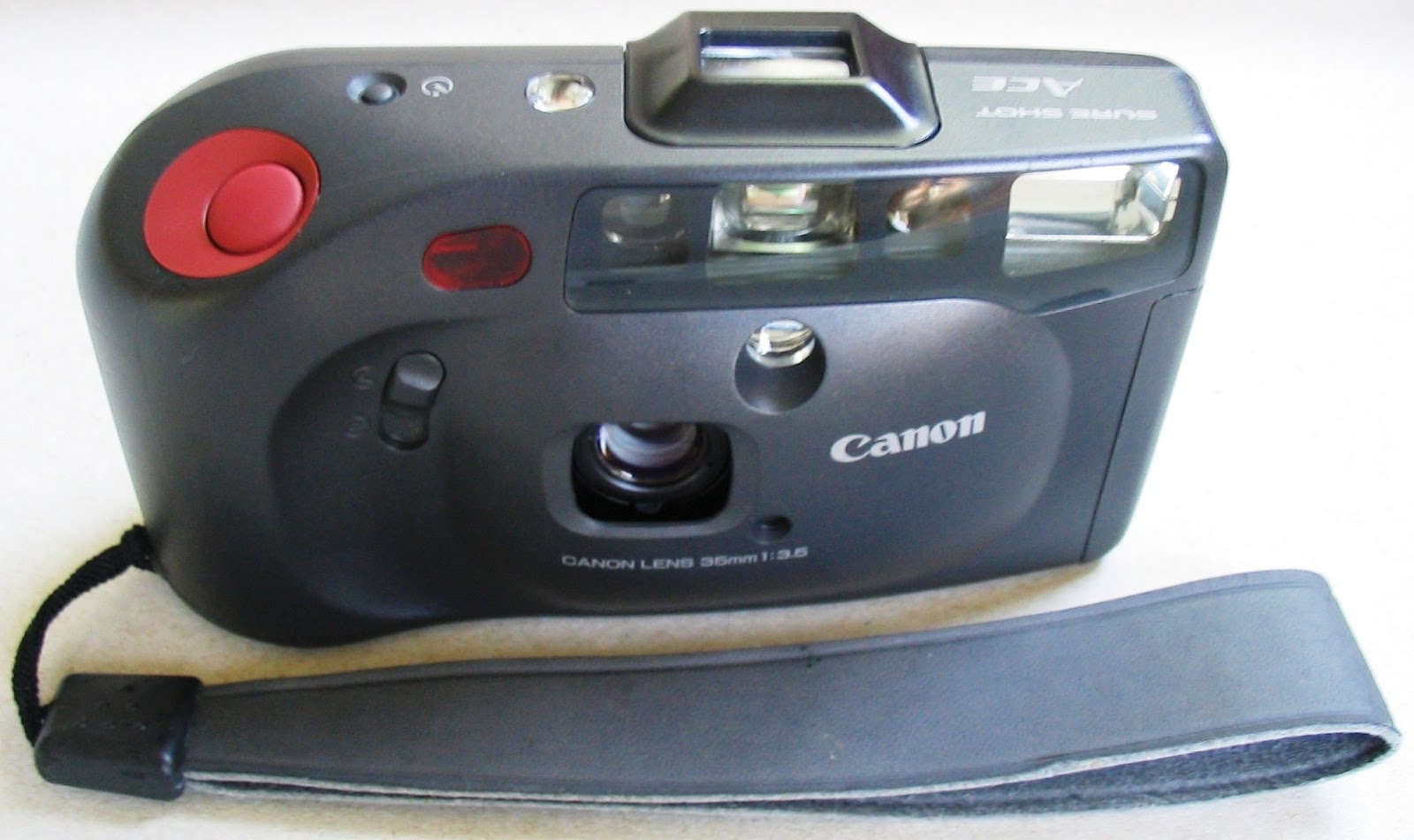 The Chens: The User's Review: Canon Sure Shot Ace, A Point And Shot ...