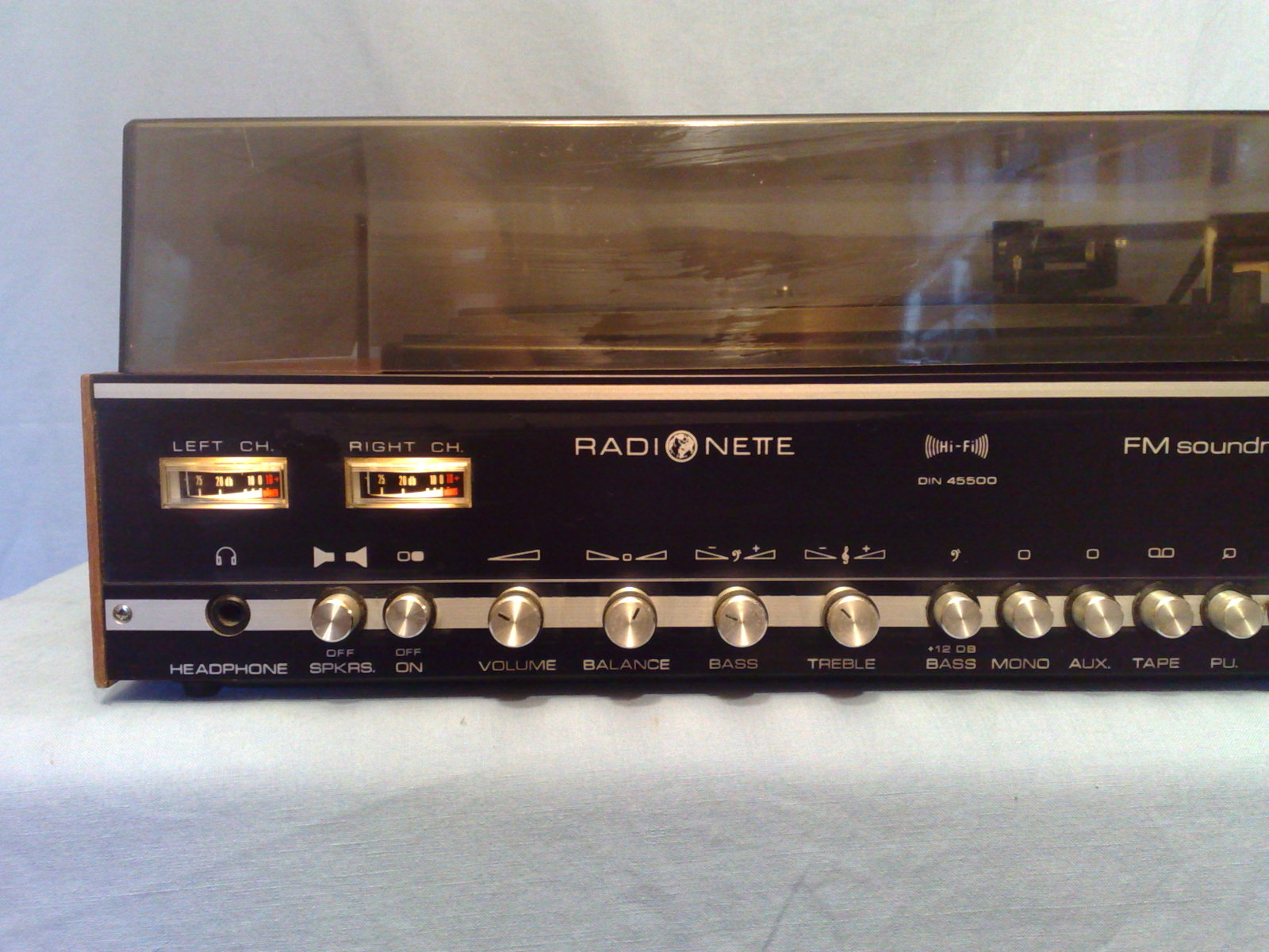 TOM's TECH TOYS: SOUNDMASTER