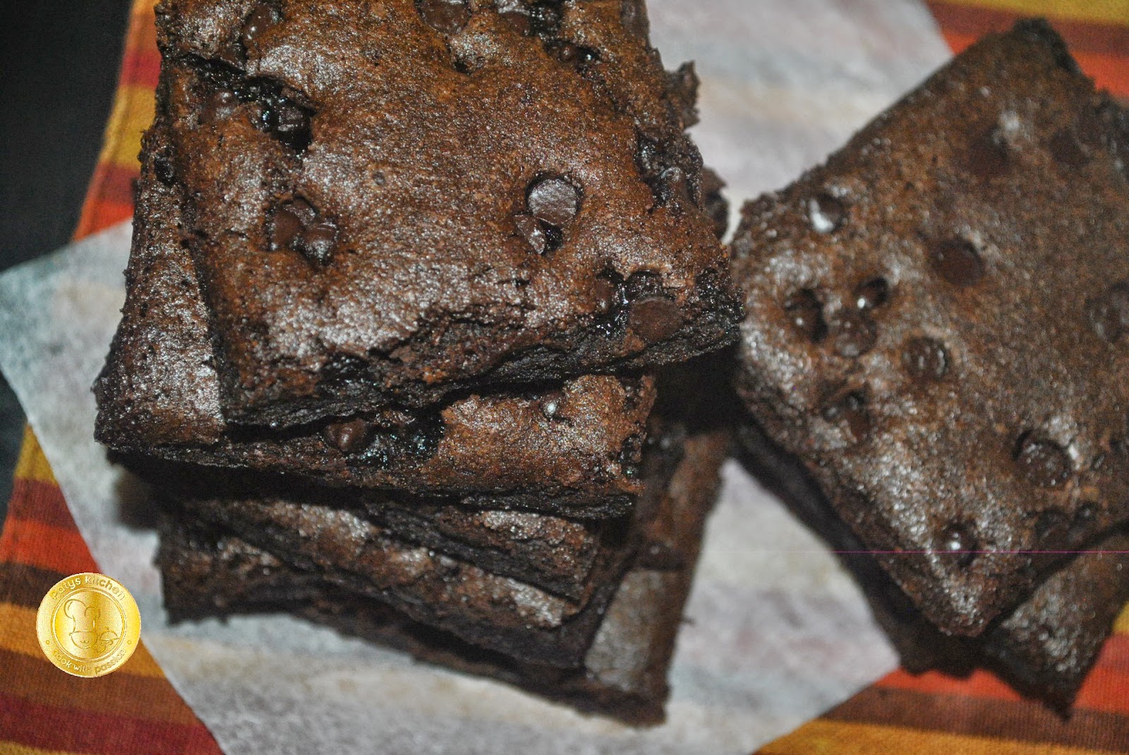 PATYSKITCHEN: CHEWY CHOCOLATE BROWNIE BARK