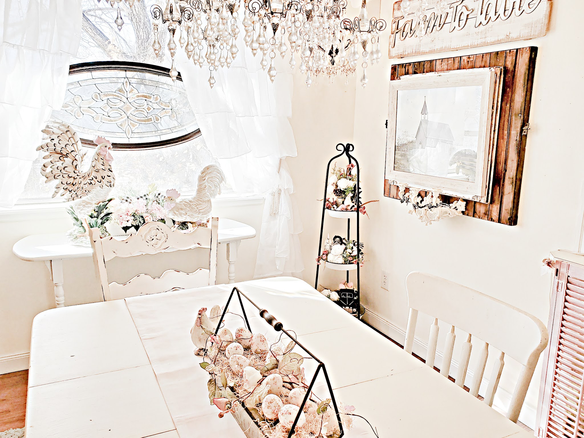 Penny's Vintage Home: Decorating Tiered Stands