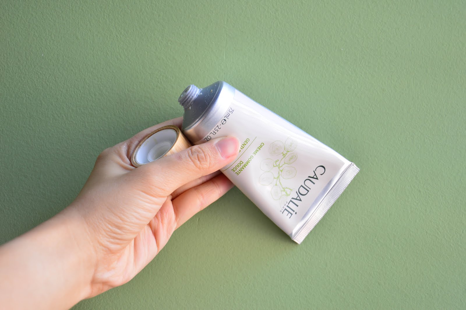 |REVIEW| Caudalie Gentle Buffing Cream: With Jojoba Microbeads