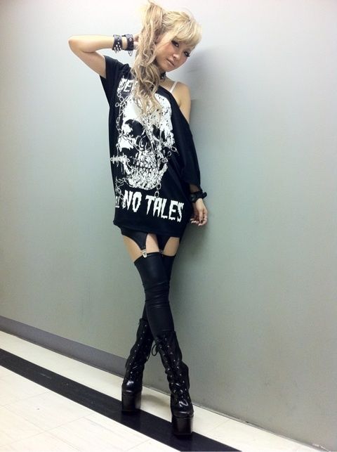 Gyaru Love and Lifestyle: Why Gyaru Clothing Is Important (But Not How ...