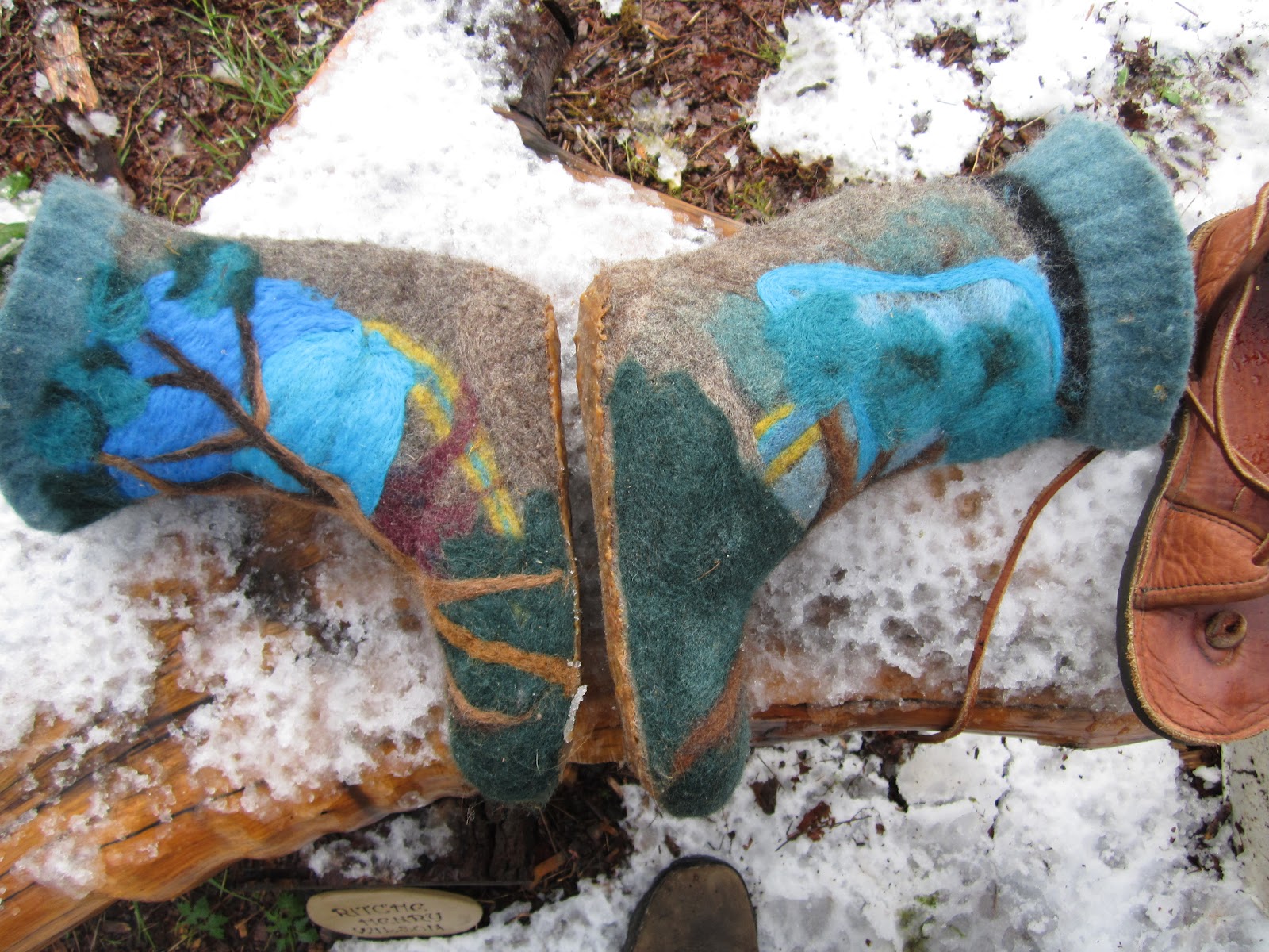 Mystic Orb: How to MakeThe Coolest Wool Boots Ever, Easily