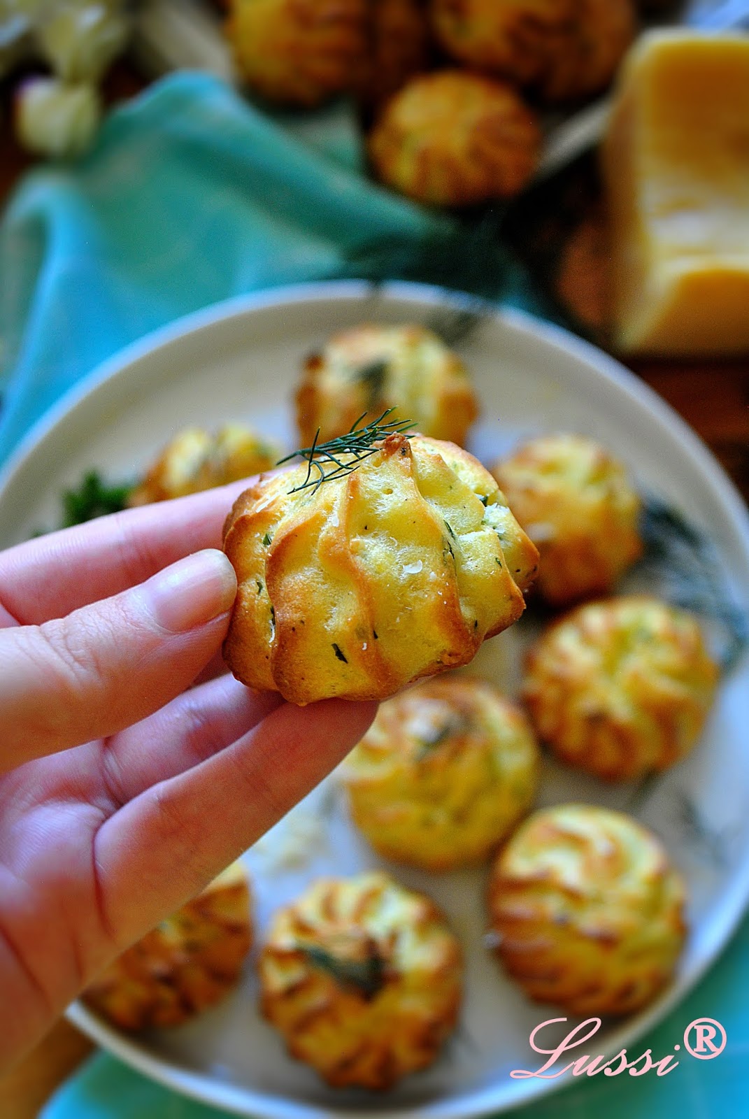 Lussi`s World of Artcraft: Солени еклерчета - идеалното предястие ...