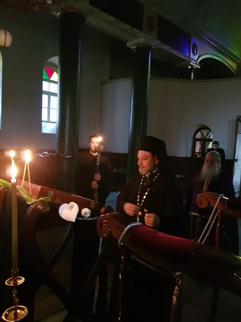 ΦΩΣ ΦΑΝΑΡΙΟΥ: Η ΑΚΟΛΟΥΘΙΑ ΤΟΥ ΝΥΜΦΙΟΥ ΣΤΗΝ ΘΕΟΛΟΓΙΚΗ ΣΧΟΛΗ ΤΗΣ ΧΑΛΚΗΣ ...