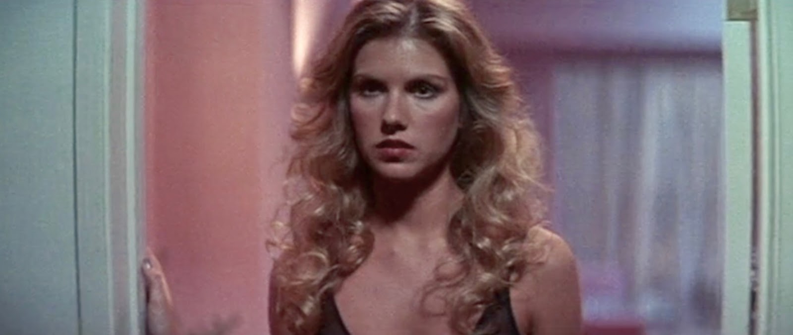 cult film freak: MICHAEL CRICHTON CREATES A REAL 'LOOKER' WITH TERRI WELLES