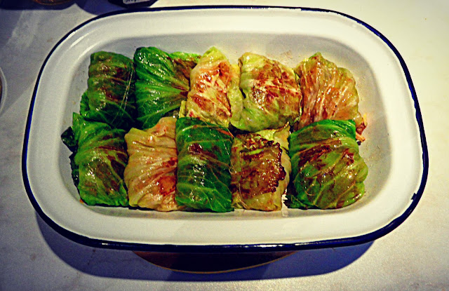 Chez Maximka: Golubtsy in tomato sauce (15 minutes of fame competition)