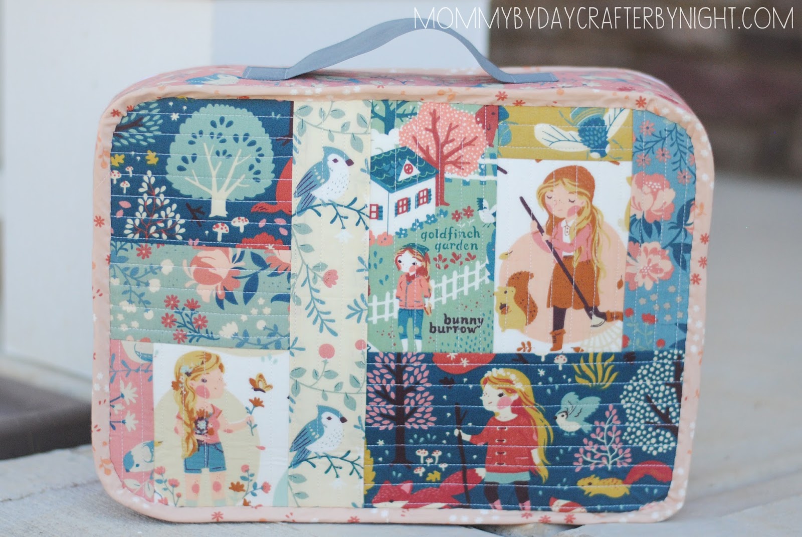Quilted Suitcase Tutorial | Mommy by day... Crafter by night. | Bloglovin’