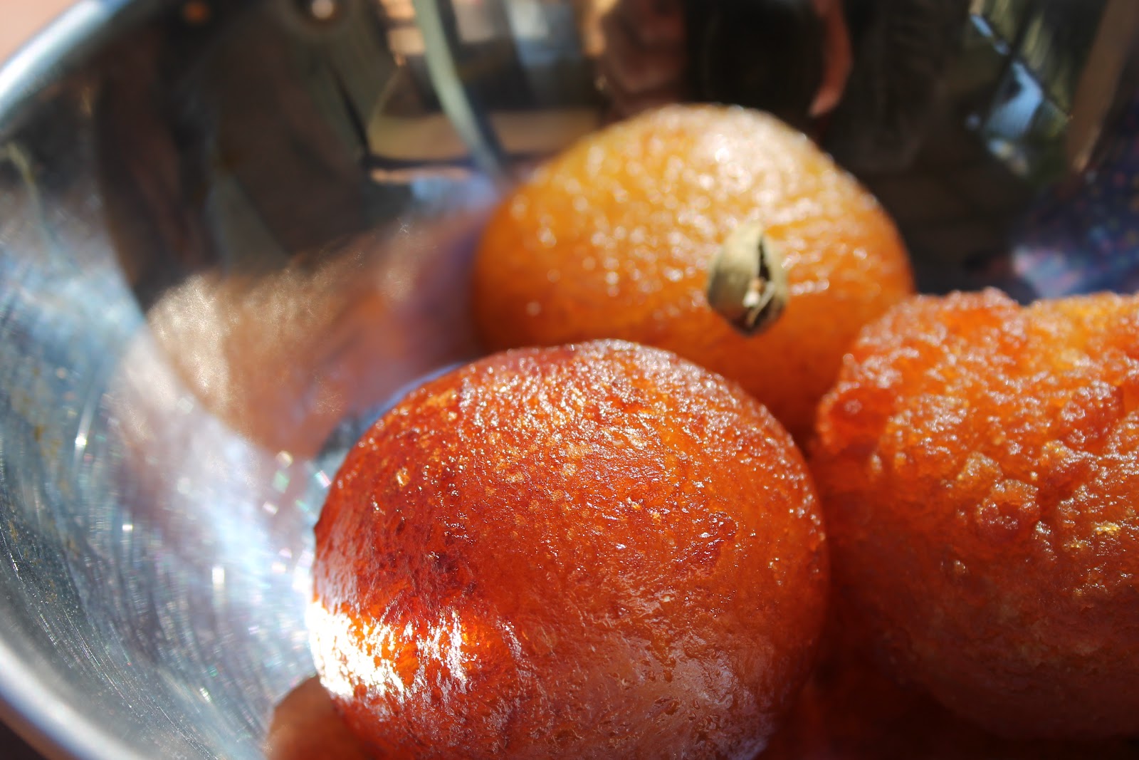 MY YUMMY KITCHEN: GULAB JAMUNS