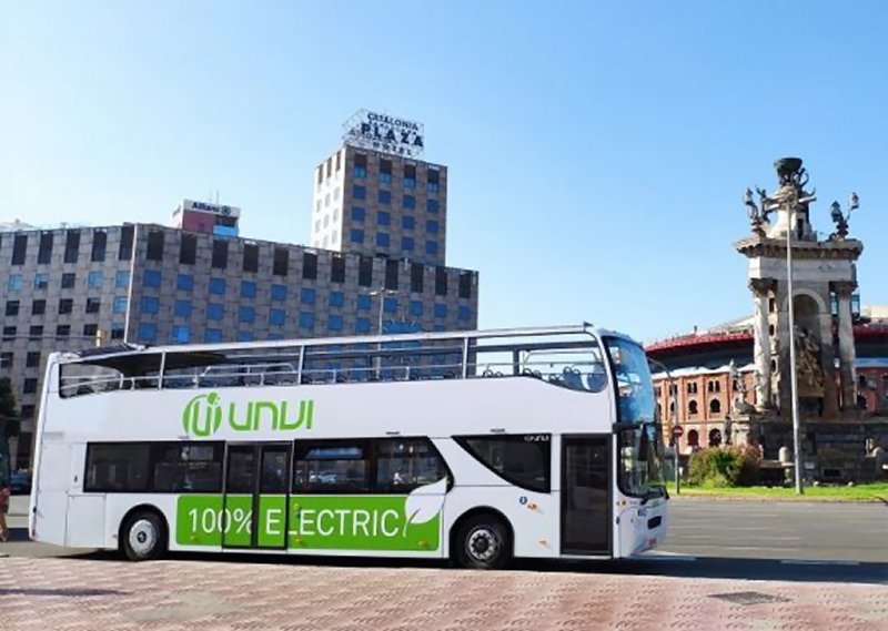 Unvi prueba la nueva generación de su autobús turístico doble piso ...