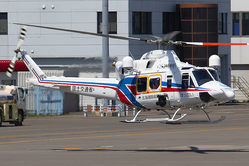 Under the leftbase: 2019.5/13 RJCO