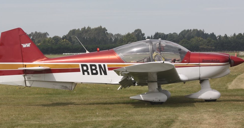 Rodney's Aviation Ramblings: Alpha Aviation/ Robin and Piper