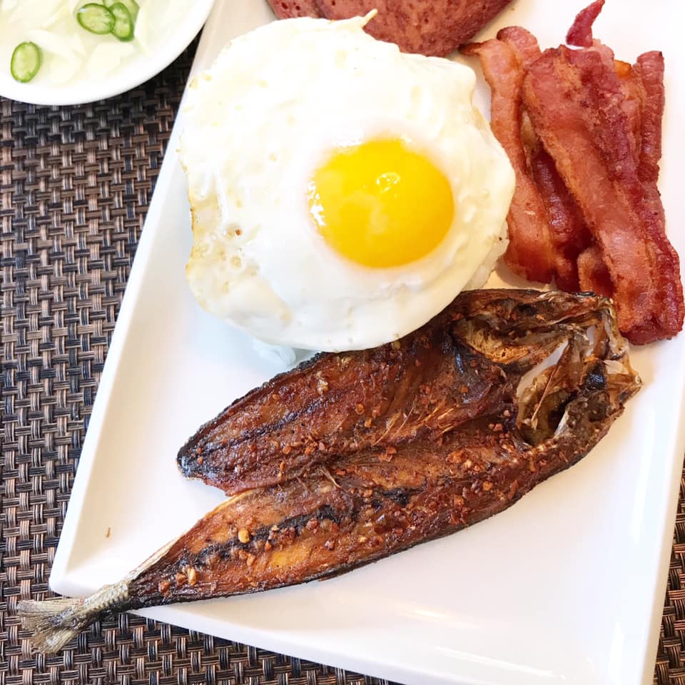 Daing na Isda (Daing na Galunggong)