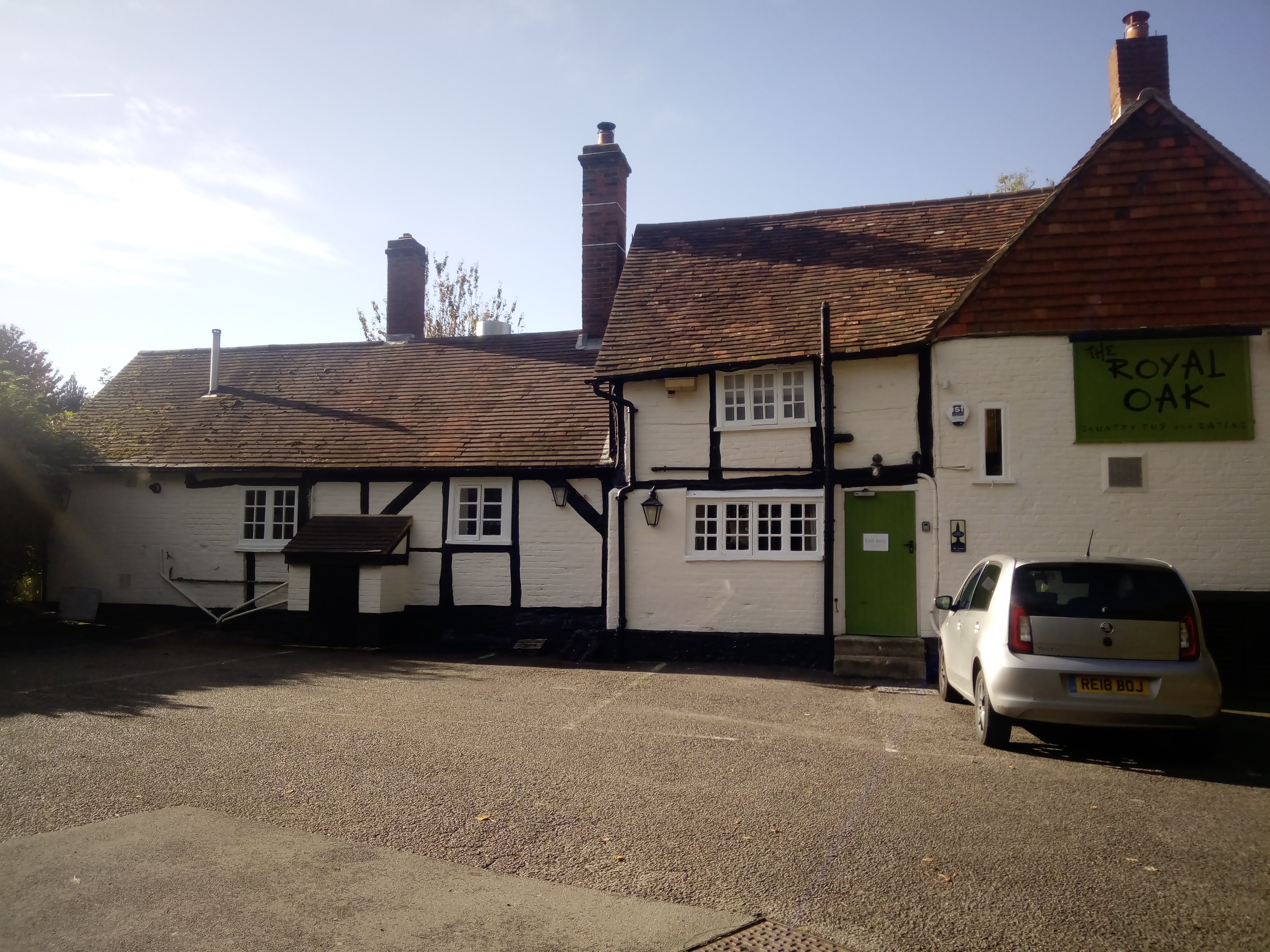 Marlow Ancestors: Landlords Royal Oak Bovingdon Green