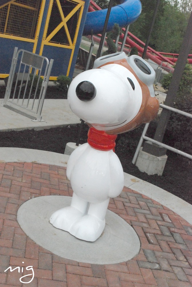 MidwestInfoGuide: Planet Snoopy Construction (WOF)