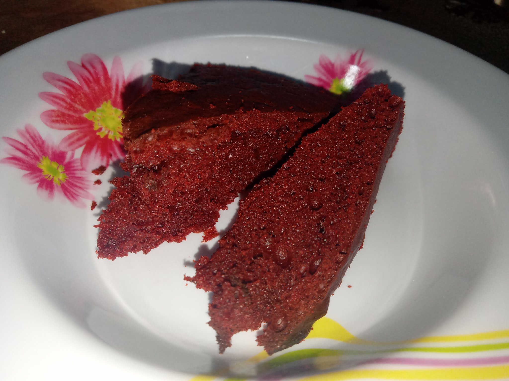 Merah Merah Si Burnt Red Velvet Cake