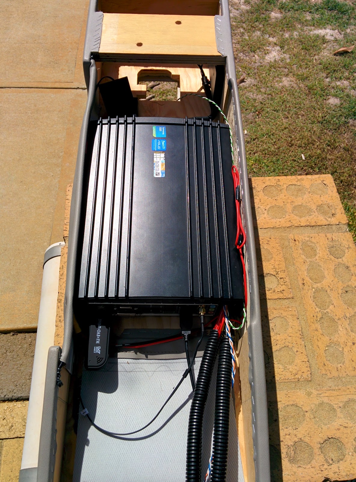 How To Build an In-Car Computer System: Computer Installation