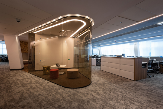 podio: De Portada: Corporativo Manacar por Work+ / VFO