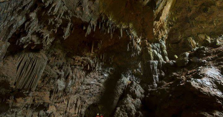 It's More Fun in Rapu-Rapu, Albay, Philippines: An Spectacular Cave of ...