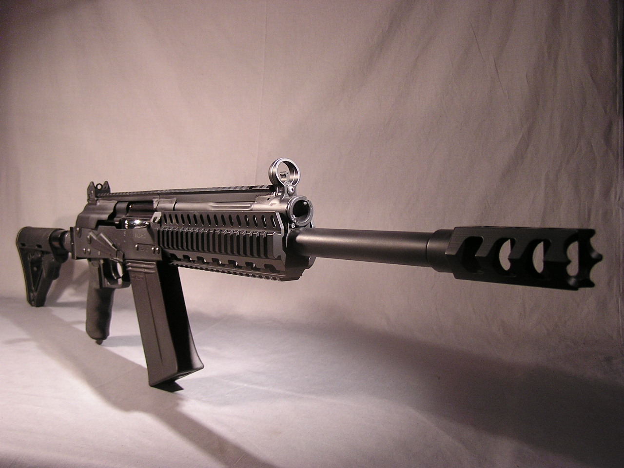 RIFLE & SHOTGUN MODIFICATIONS: MIAMI ZOMBIE HUNTER SAIGA 12