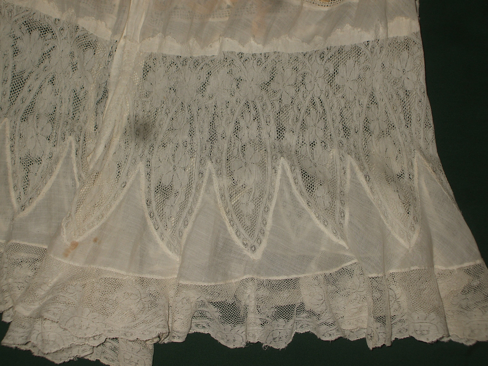 All The Pretty Dresses: Lace Combinations