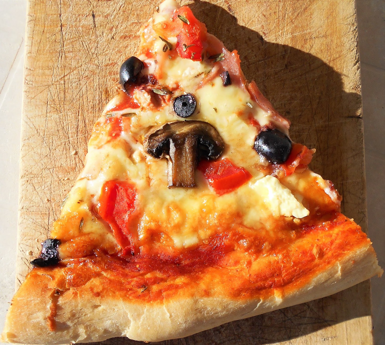 Οι συνταγές του Δία!Dias recipes!: Πολύ Νόστιμη Ζύμη Πίτσας με Sprite ...