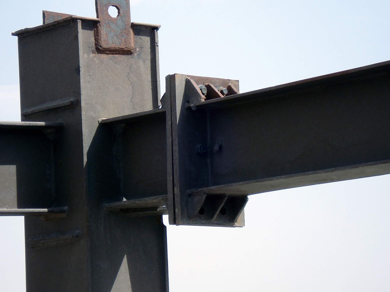 Samrand Abdi: Engineered steel construction