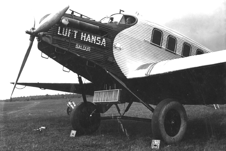 nhungdoicanh: Junkers F-24