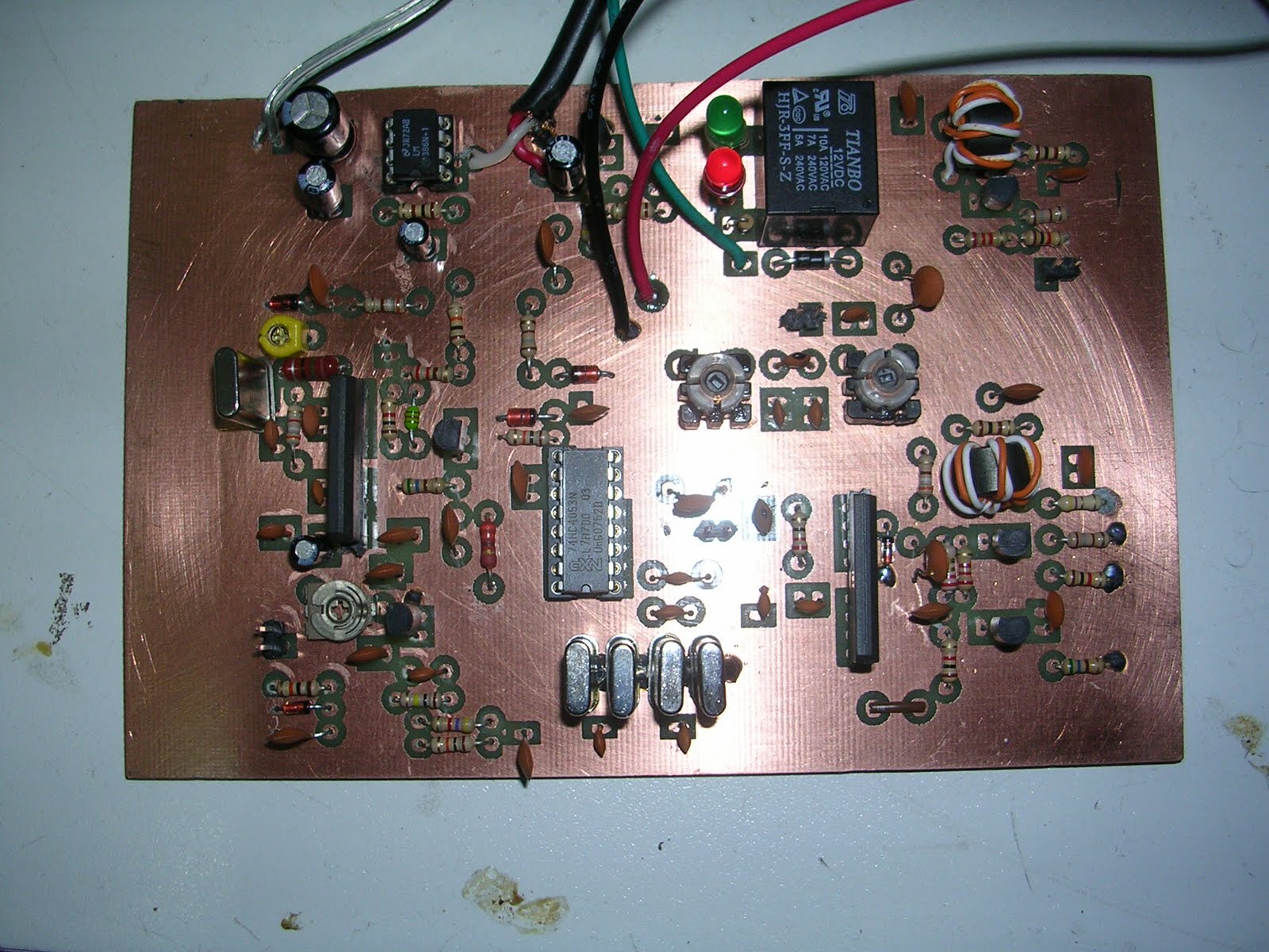 MONTAGENS CASEIRAS: TRANSCEPTOR ARARINHA 40M SSB