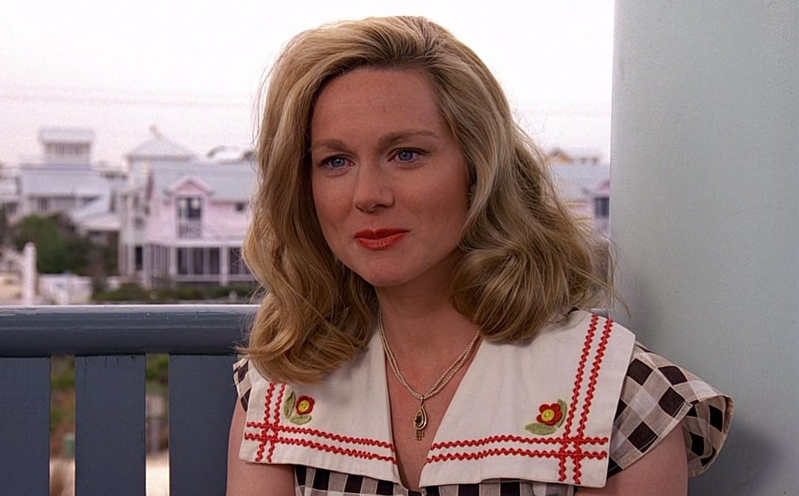 XANDER MARKHAM: Fear & Loathing In Seahaven: The Modern World Of The ...