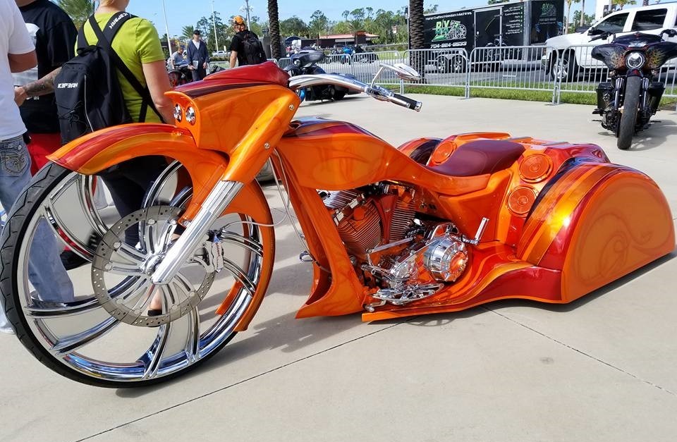 BIKERS/KUSTOM/MEETING/MUSIC....: Lowrider & Motorcycles