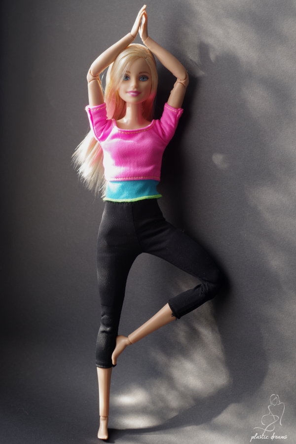Plastic Dreams Dolls :: Barbie et miniatures: Made To Move Barbie Doll ...