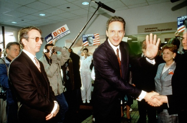 CommentaramaFilms: Film Friday: Bob Roberts (1992)