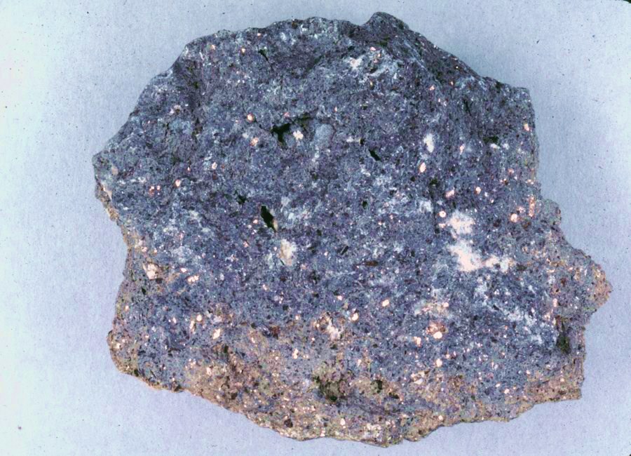 LEUCITE HILLS, WYOMING - lamproites & gemstones