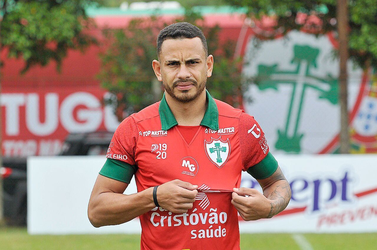 Tauã é o novo volante da Portuguesa de Desportos ~ O Curioso do Futebol