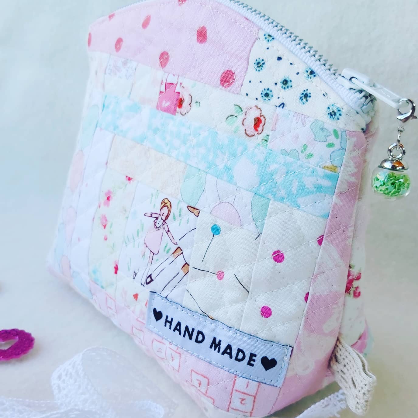 Cute Curved Top Zipper Pouch