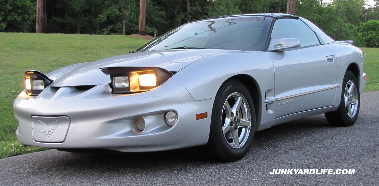 Classic Muscle Cars 2002