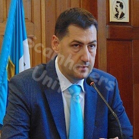 ScamHaters United .. Visit us also on Facebook and Instagram : VOLZ ...