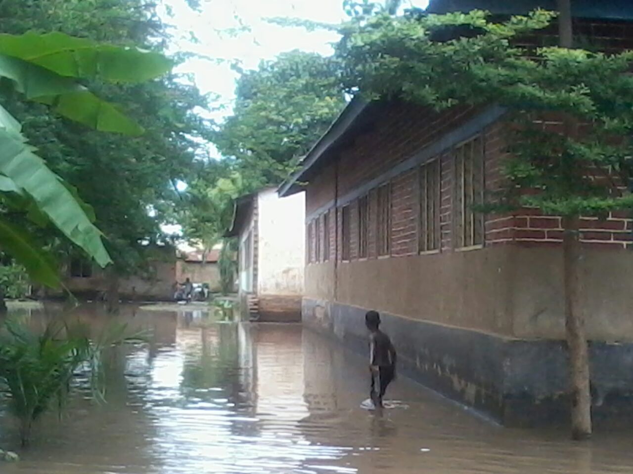 TAZAMA PICHA ZA MAFURIKO IFAKARA,MOROGORO - Madibadc