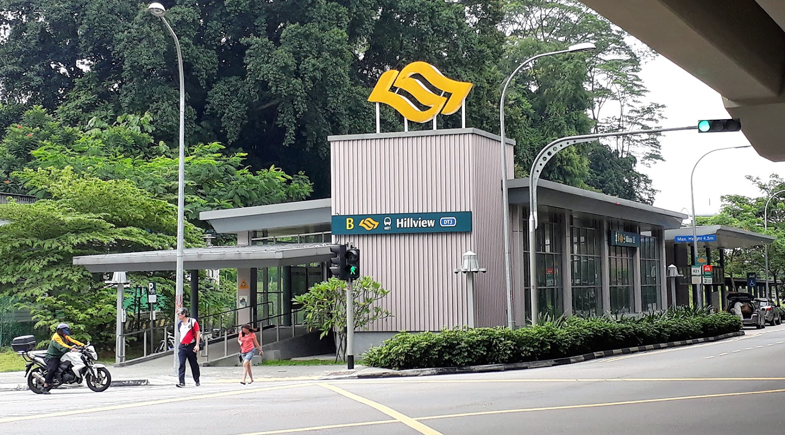 Princess Elizabeth Estate, Hillview: An anecdotal history of Hillview ...